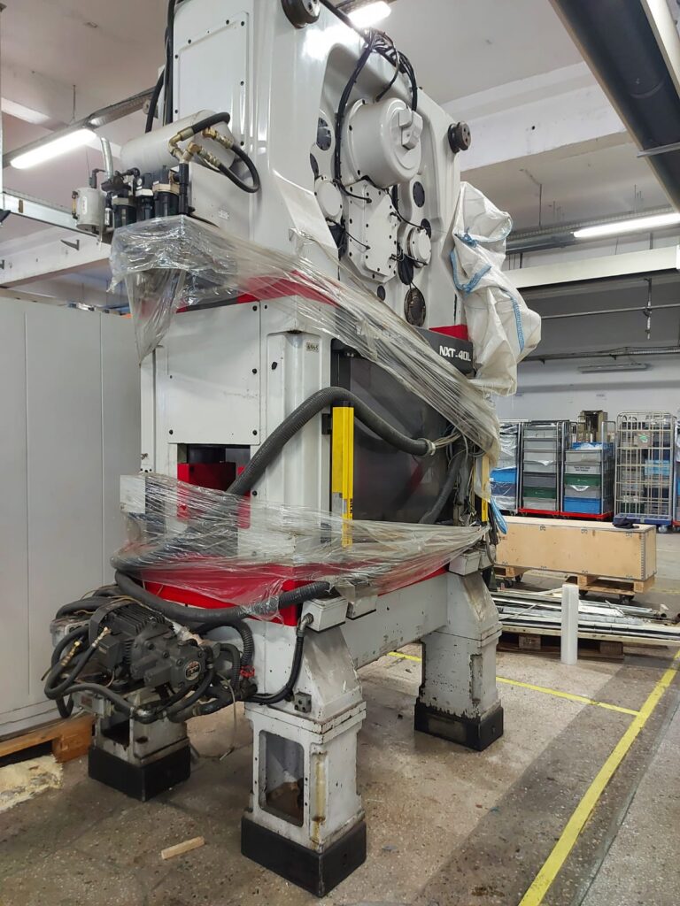 Yamada High Speed Press 40 ton | Valma Trading
